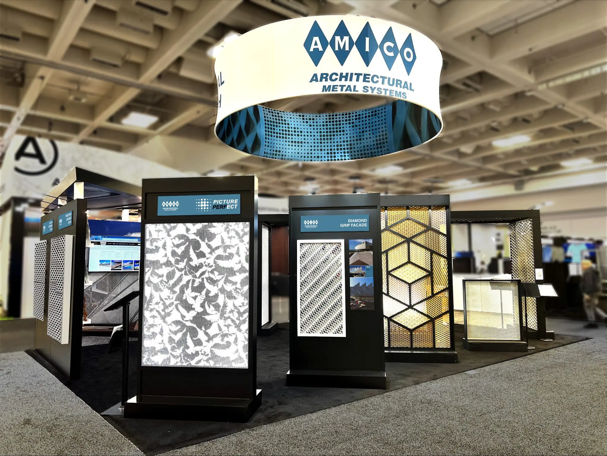 Trade Show Booth Types: Exhibition Booths | Backlit Displays