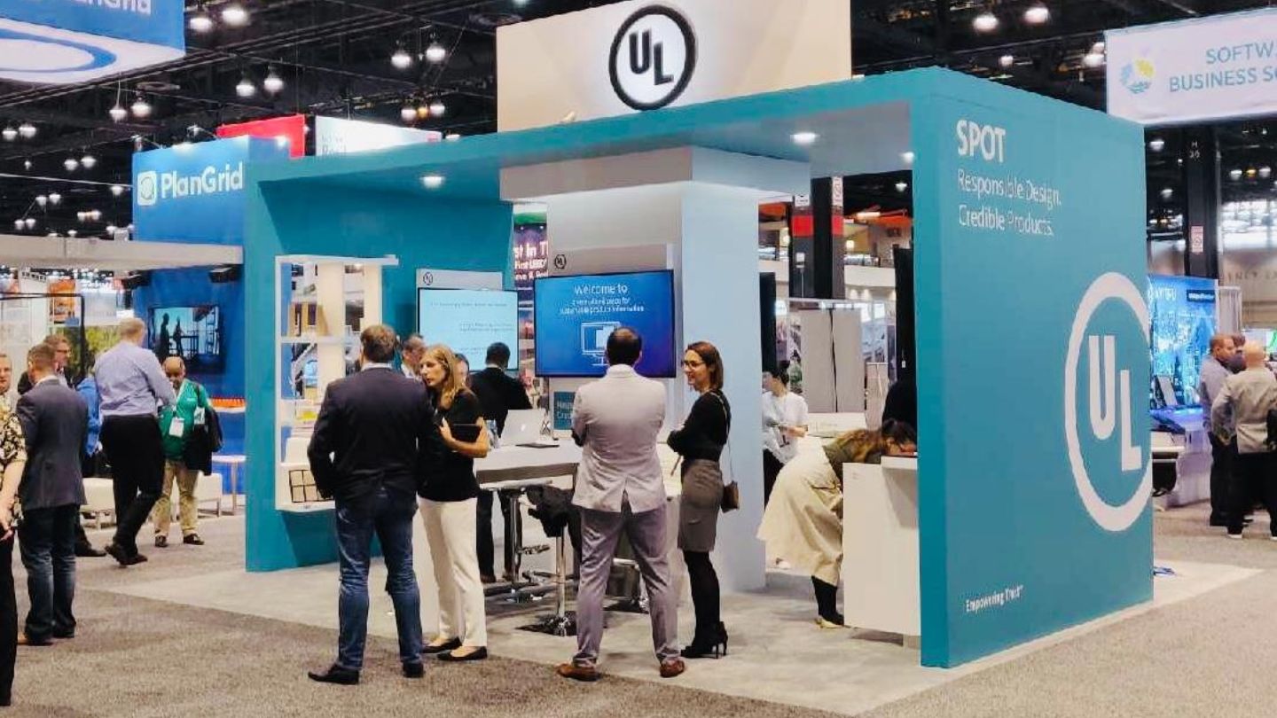 7 Powerful Ways QR Codes Can Boost Your Business at Trade Shows